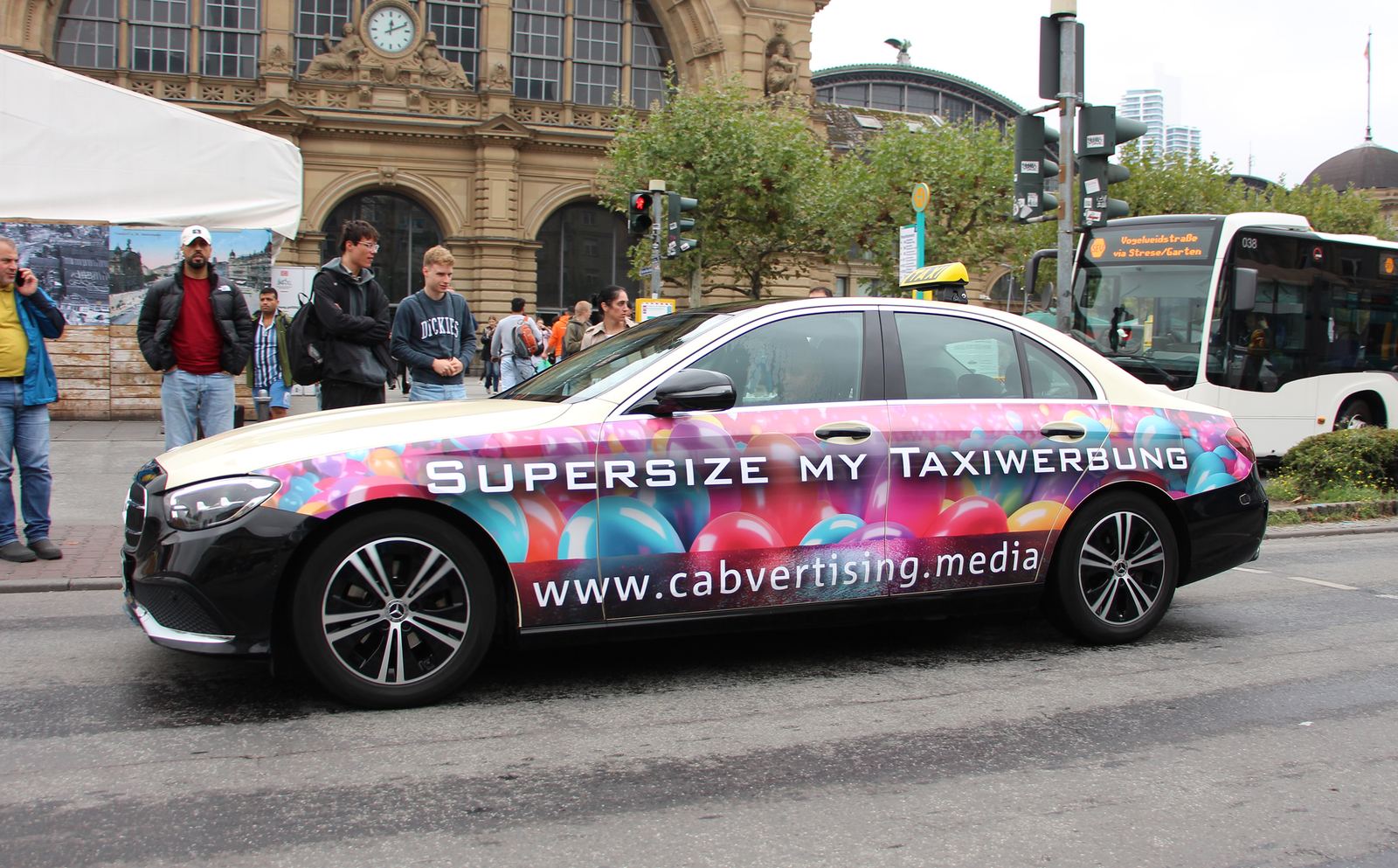 Cabvertising Global | Taxi advertising across markets (4 weeks to 6 months)